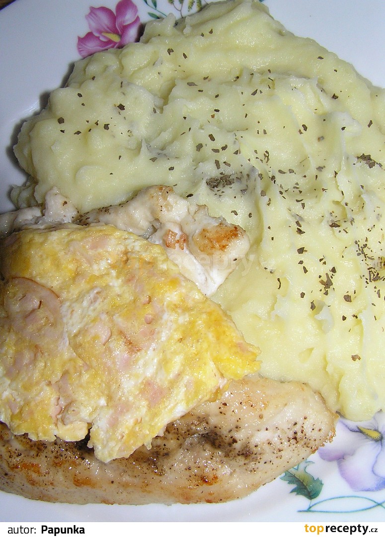 Kuřecí řízek po pražsku recept - TopRecepty.cz