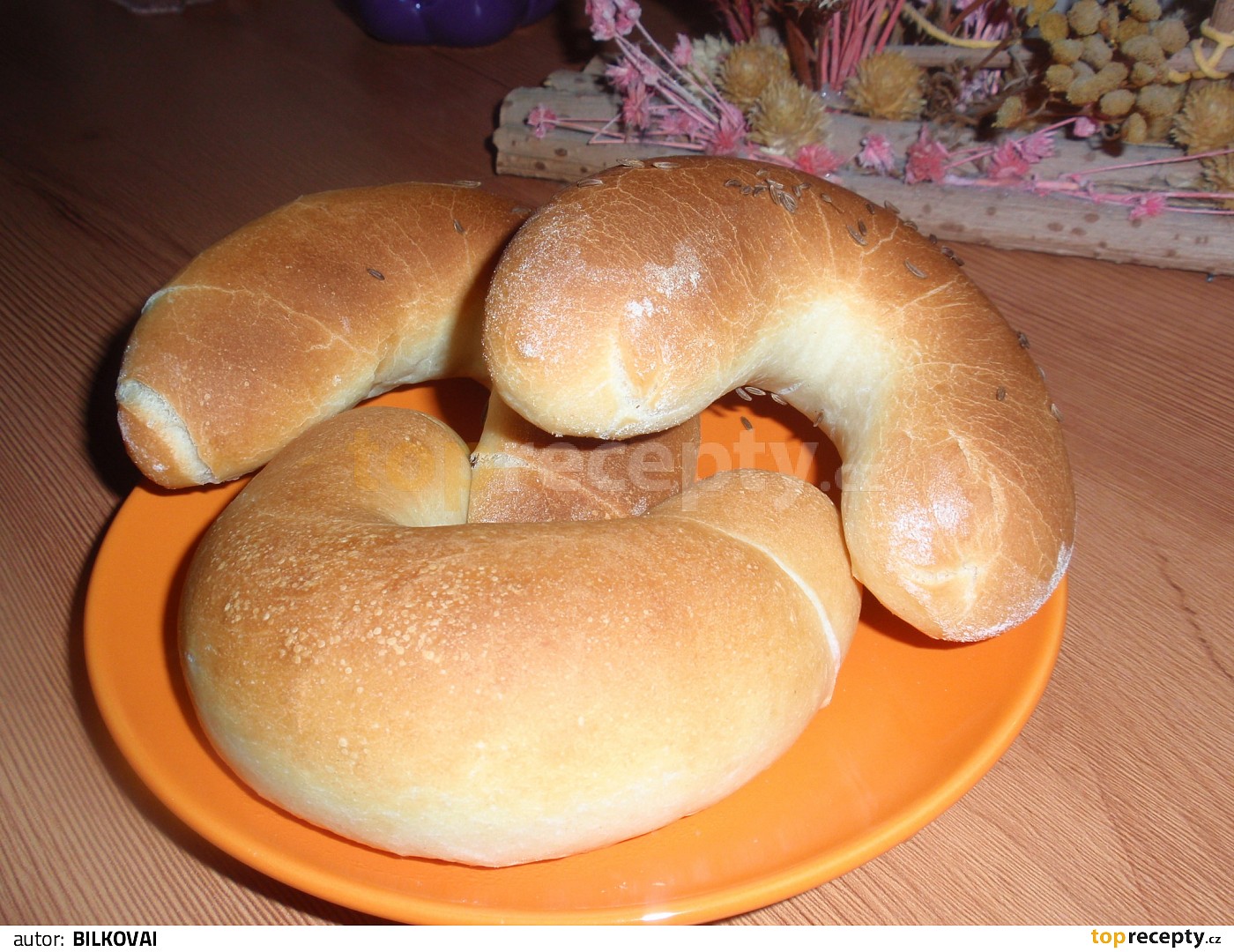 Klasické české rohlíky recept - TopRecepty.cz