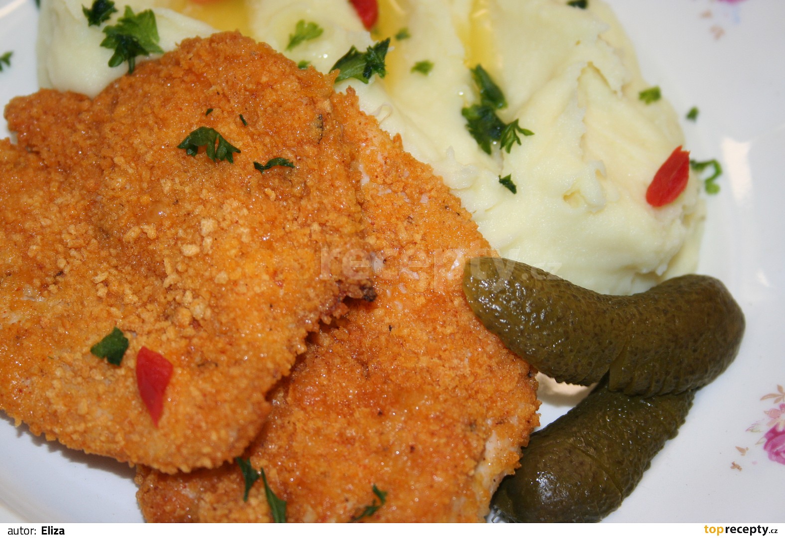 Kuřecí řízek recept - TopRecepty.cz