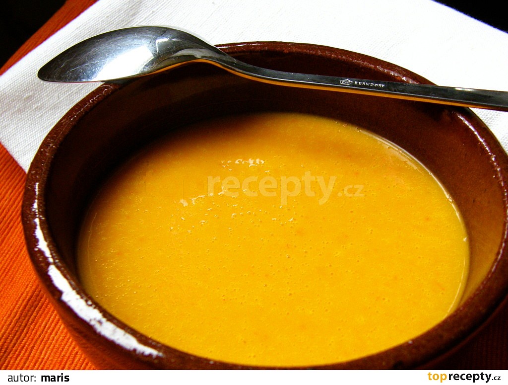 Dýňová polévka recept - TopRecepty.cz