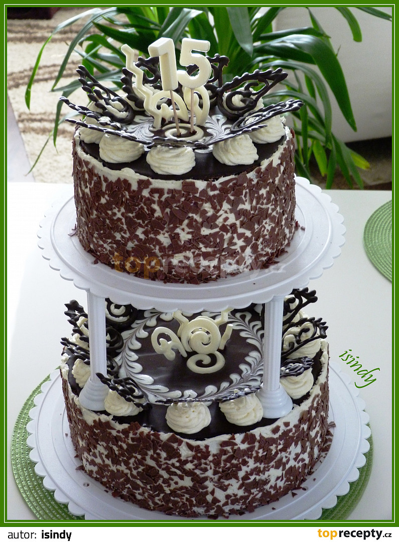 Čokoládový dvoupatrový dort recept - TopRecepty.cz