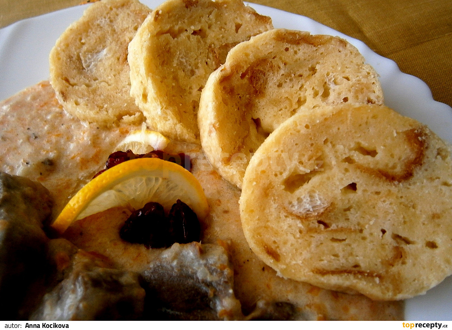 Ideálně Opylit Pokračující hrnkové knedlíky bez rohlíků Počkejte samet ...