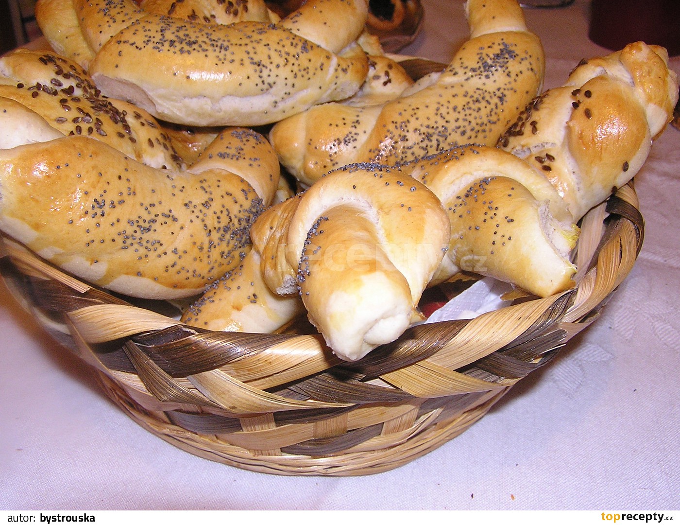 Rohlíky jako dech - úžasné recept - TopRecepty.cz