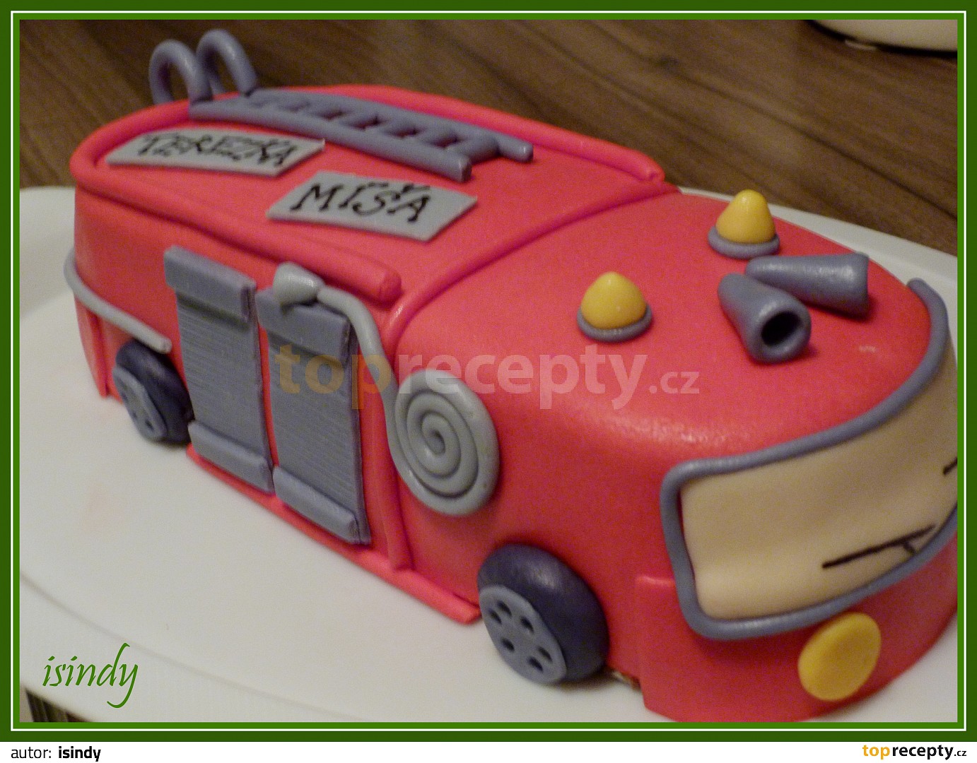 Dort Hasičské auto recept - TopRecepty.cz