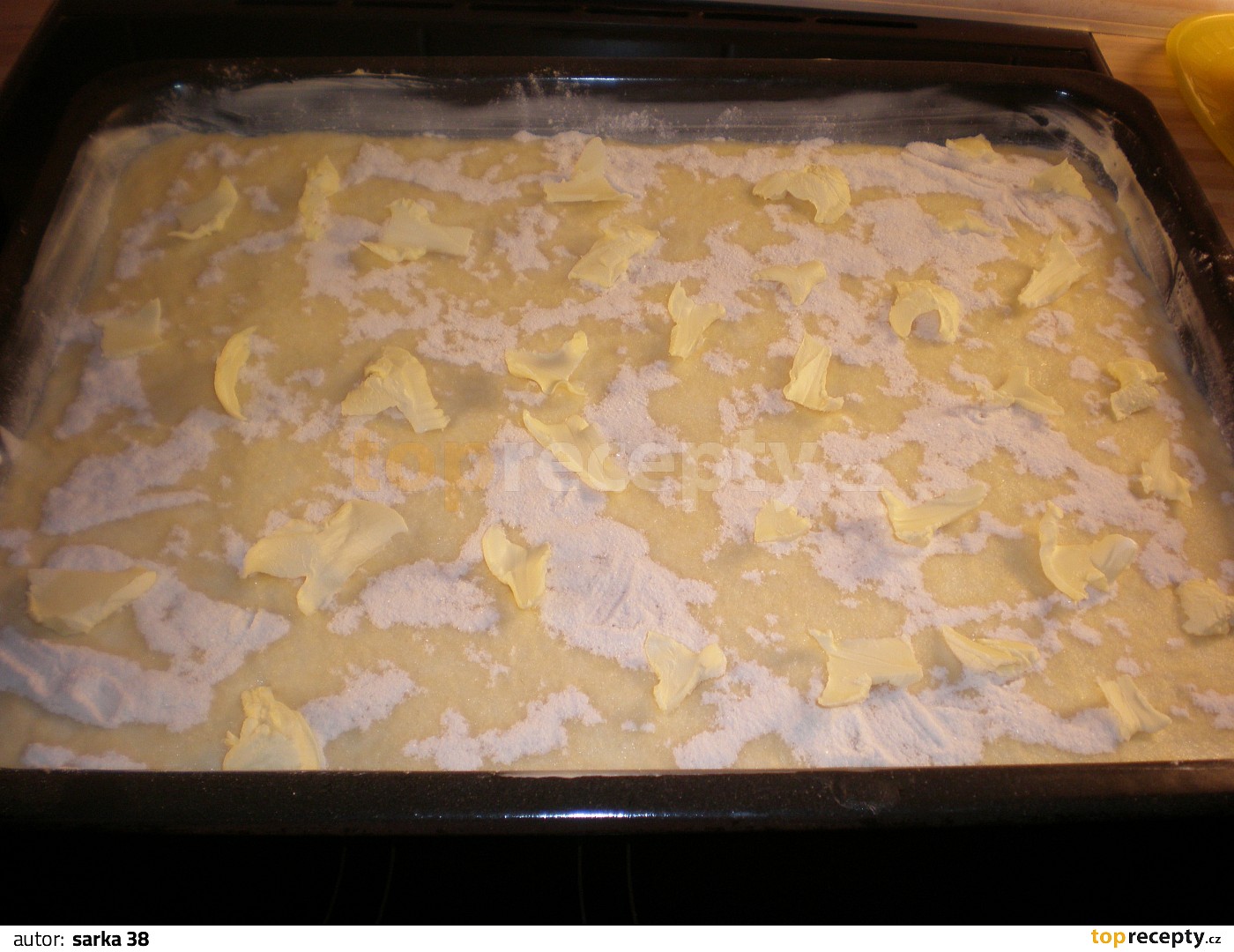 Rychlý sypaný tvarohový koláč recept - TopRecepty.cz