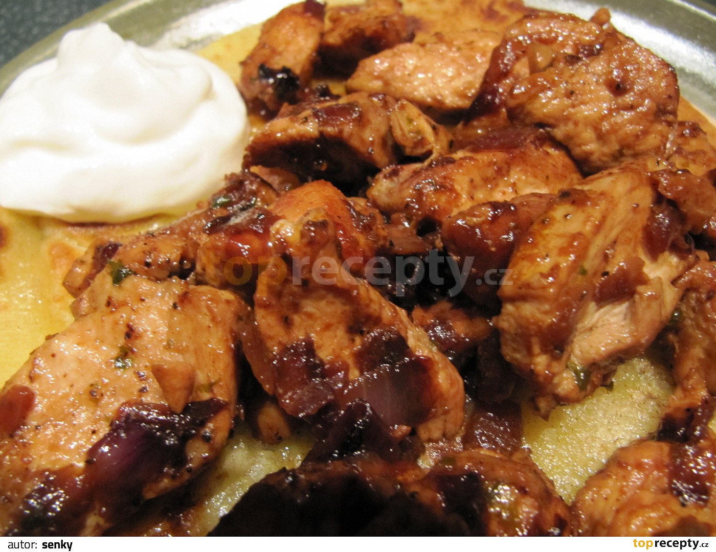 Indická placka s dvojím masem recept - TopRecepty.cz