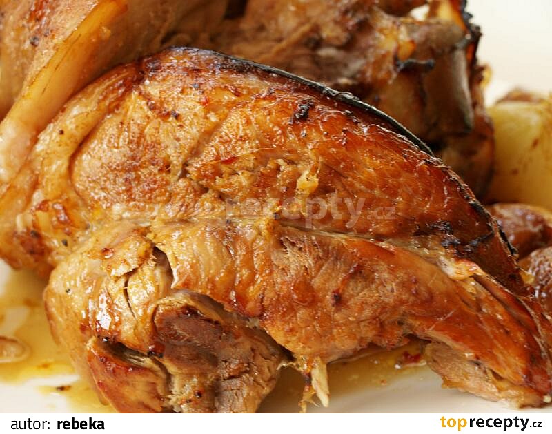 Koleno vepřové, vařené a pečené recept - TopRecepty.cz