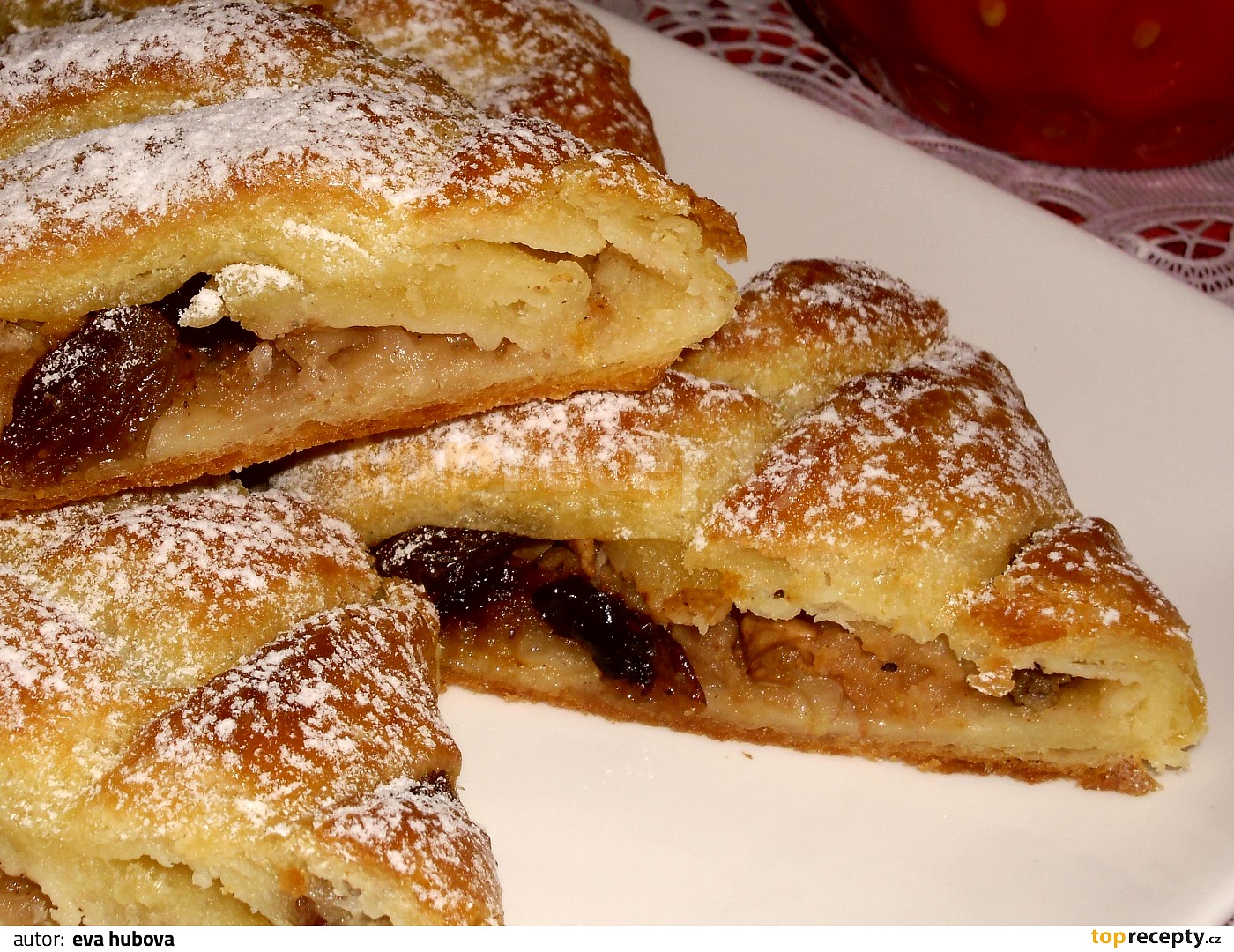 Štrúdl recept - TopRecepty.cz