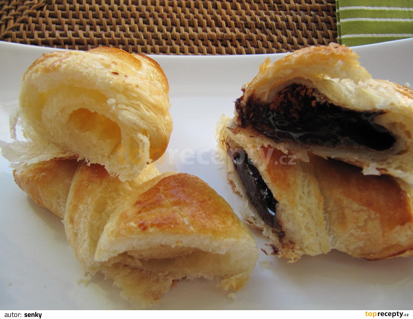 Domácí máslový croissant recept - TopRecepty.cz