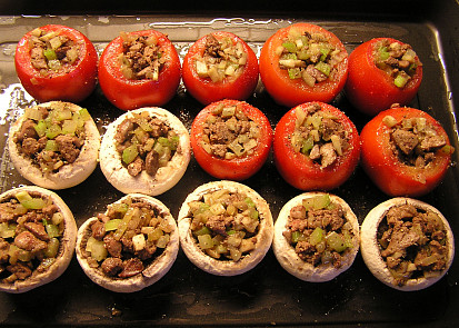 Játry plněná rajčata a žampiony - TopRecepty.cz
