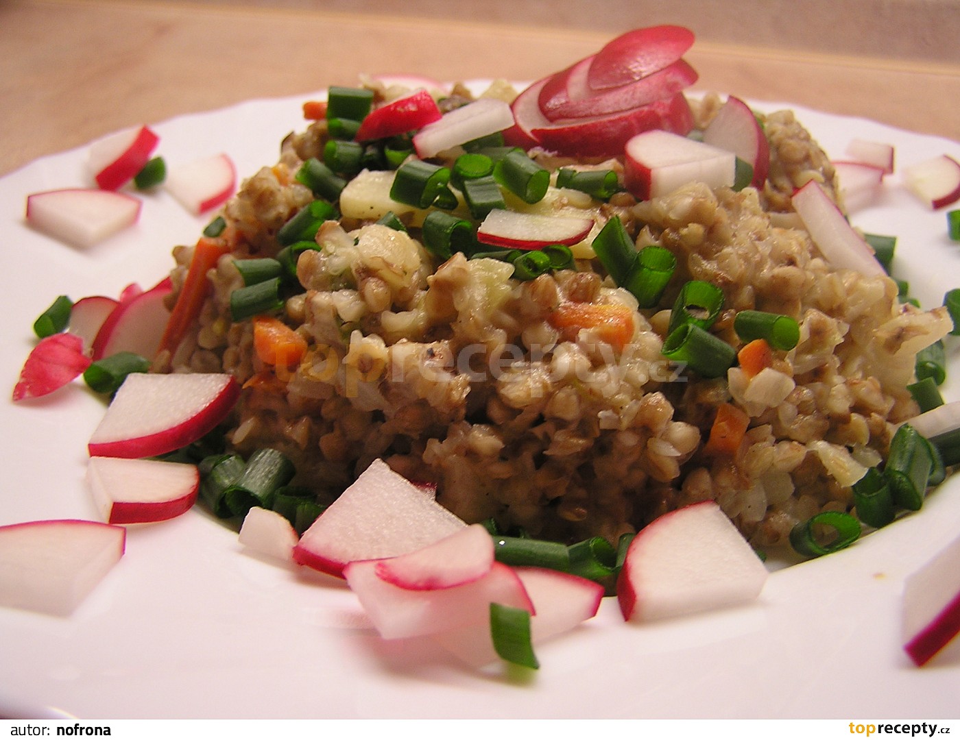 Pohanka v sýrové omáčce recept - TopRecepty.cz