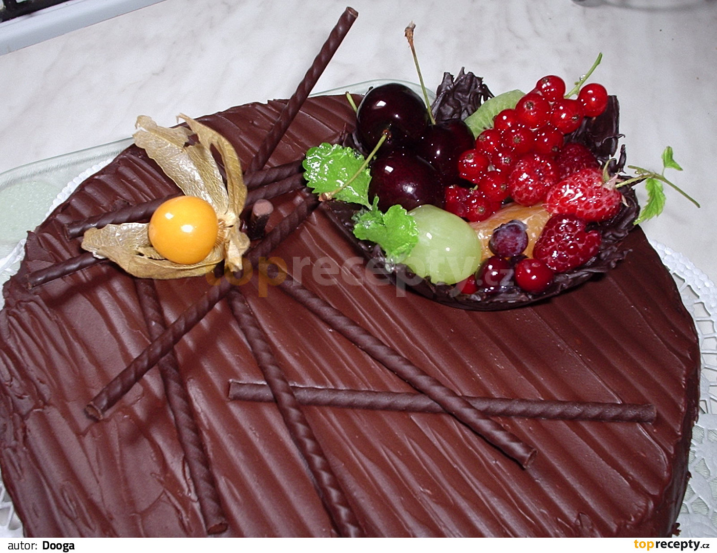 Čokoládový dort z čokolády recept - TopRecepty.cz