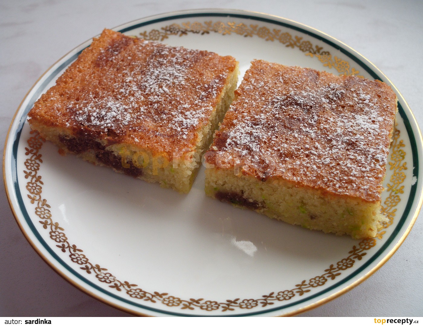 Hrnková cuketová buchta s celozrnnou moukou a vůní anýzu recept ...