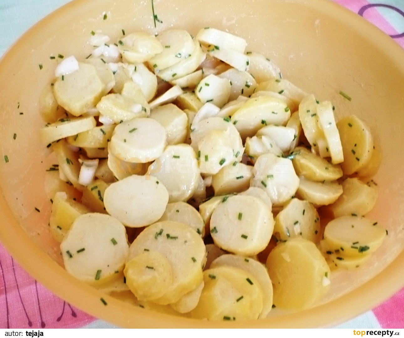 Vídeňský salát recept - TopRecepty.cz