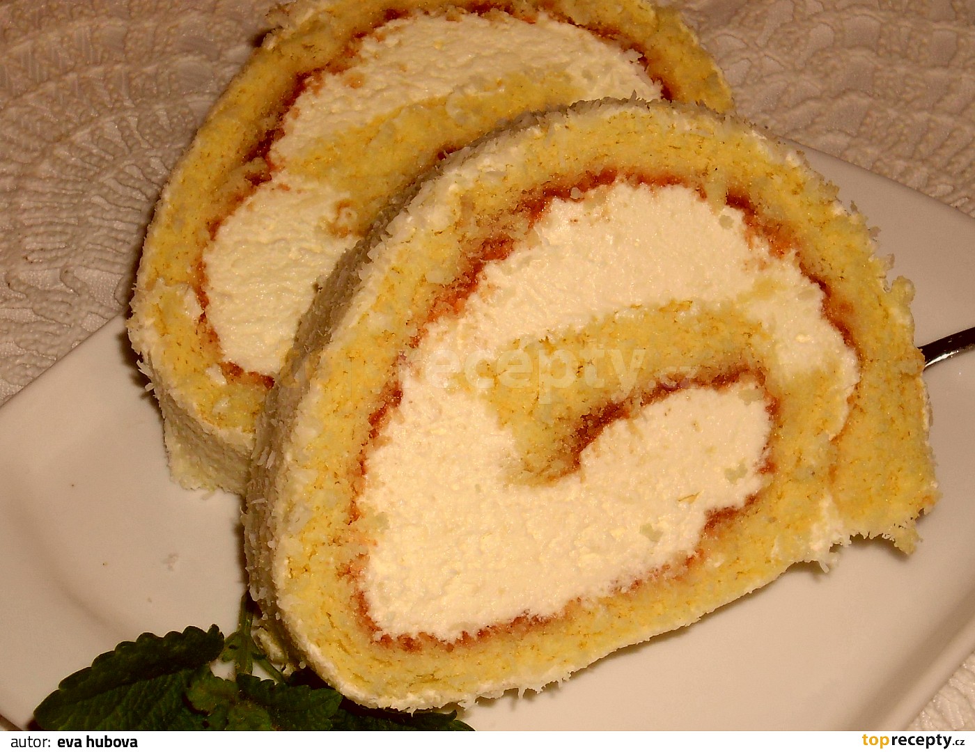 Piškotová roláda recept - TopRecepty.cz