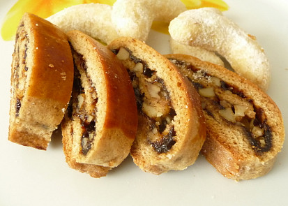 Perníkový závin - TopRecepty.cz