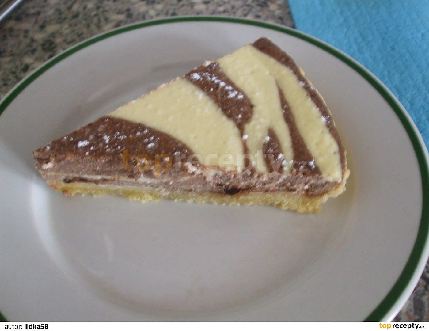 Tvarohovo-čokoládový koláč recept - TopRecepty.cz