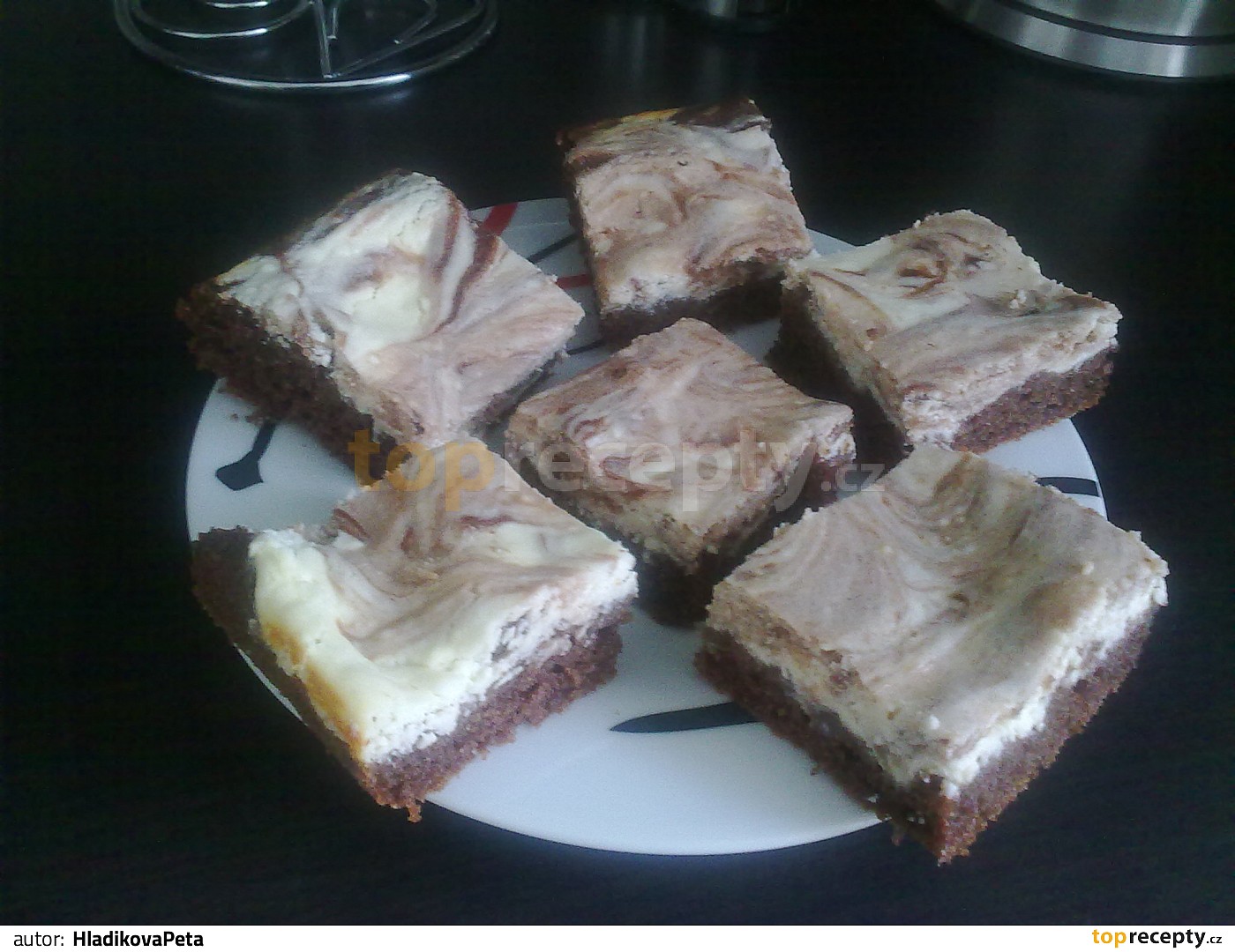 Hrnková buchta s tvarohem recept - TopRecepty.cz