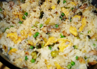 Indonéská smažená rýže recept - TopRecepty.cz