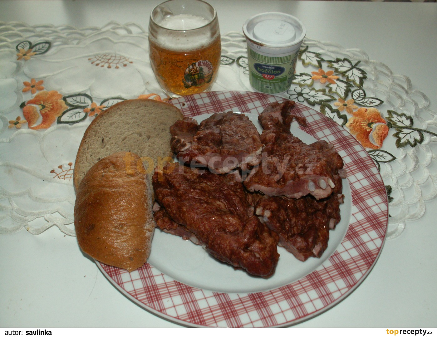 Uzená žebra - prostě jen uvařená recept - TopRecepty.cz