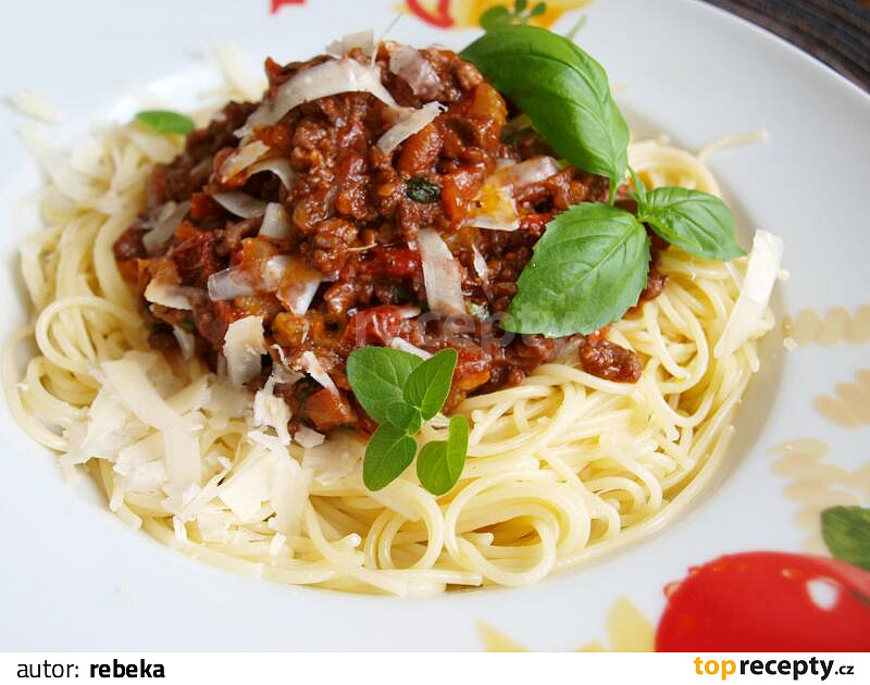 Boloňské špagety - TopRecepty.cz