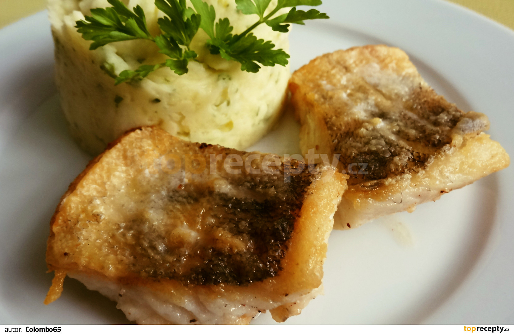 Candát pečený na másle recept - TopRecepty.cz