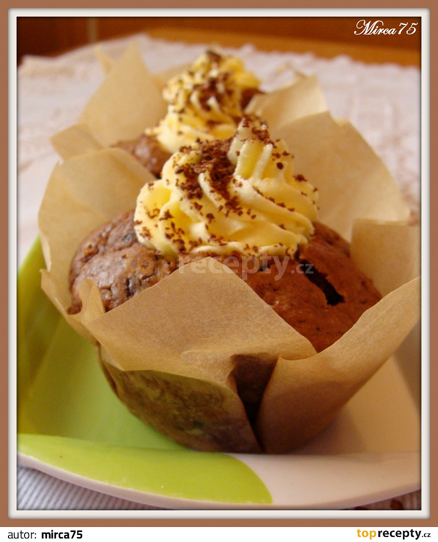 Čokoládové muffiny s nutellou a krémem recept - TopRecepty.cz