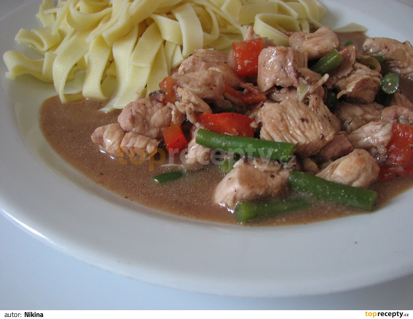 Kuřecí ragú na pivě recept - TopRecepty.cz