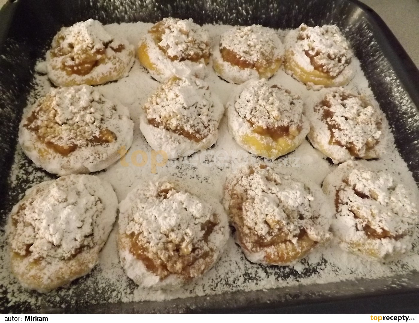 Floridske ozrale jablkove kolace recept - TopRecepty.cz