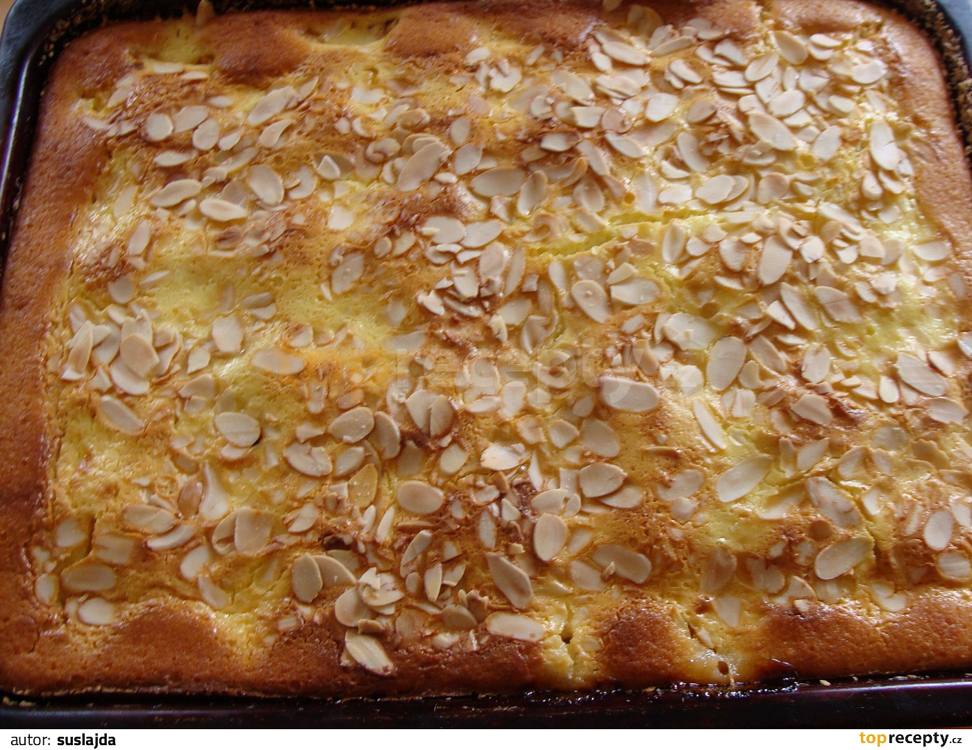 Rychlý koláč s ovocem - TopRecepty.cz