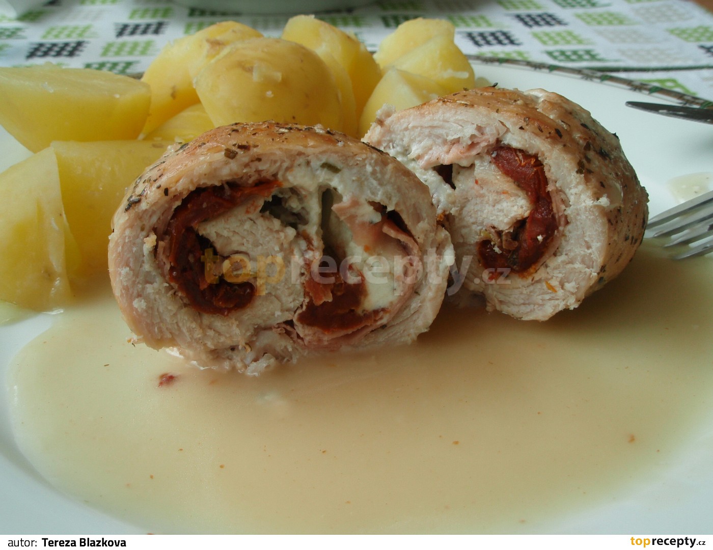 Vepřové roládky po italsku plněné - TopRecepty.cz