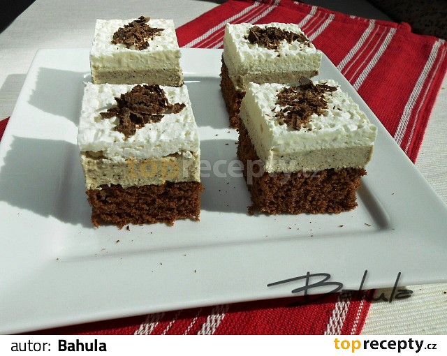 Kávové řezy se šlehačkou - TopRecepty.cz