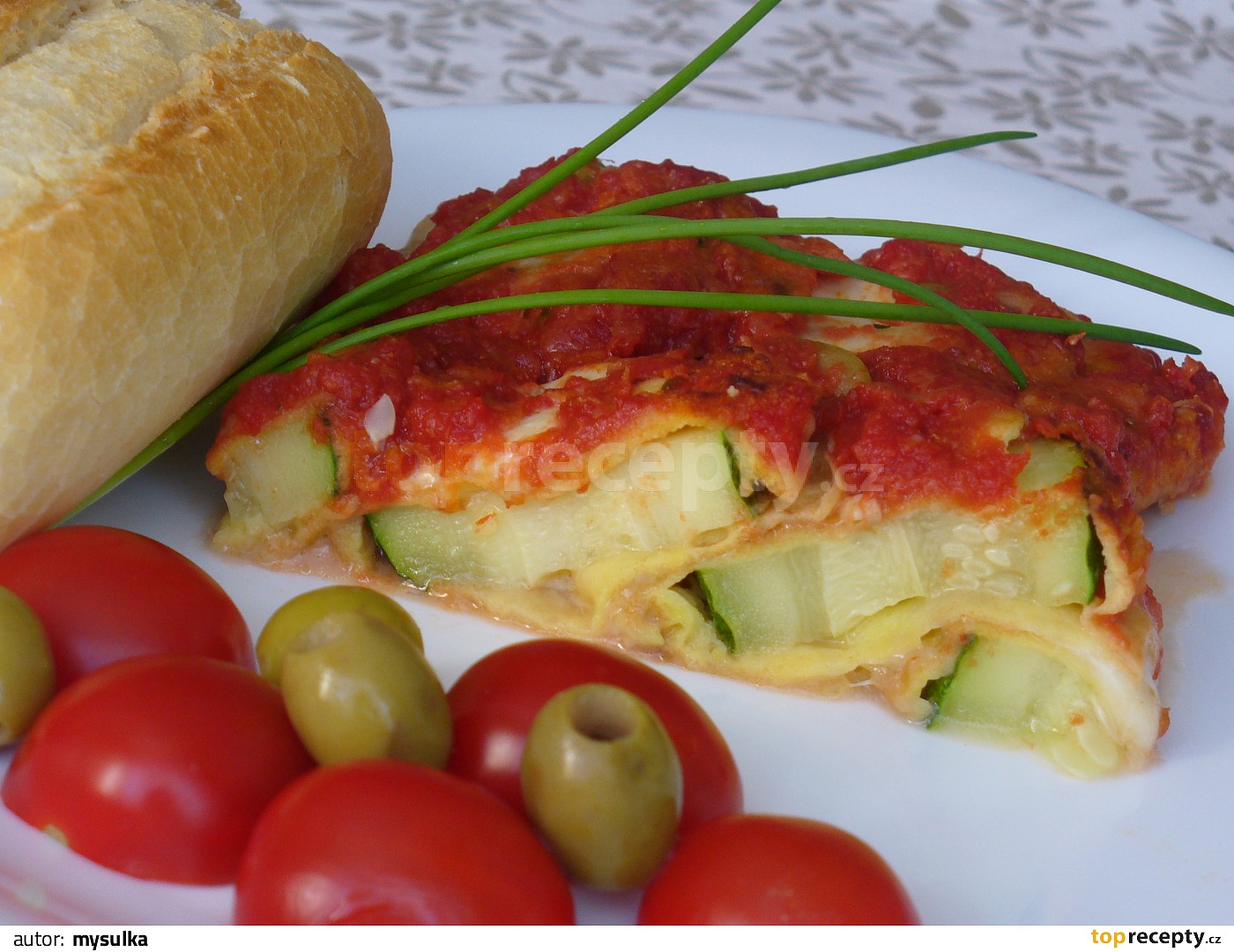 Zapečená cuketa s mozzarellou - TopRecepty.cz