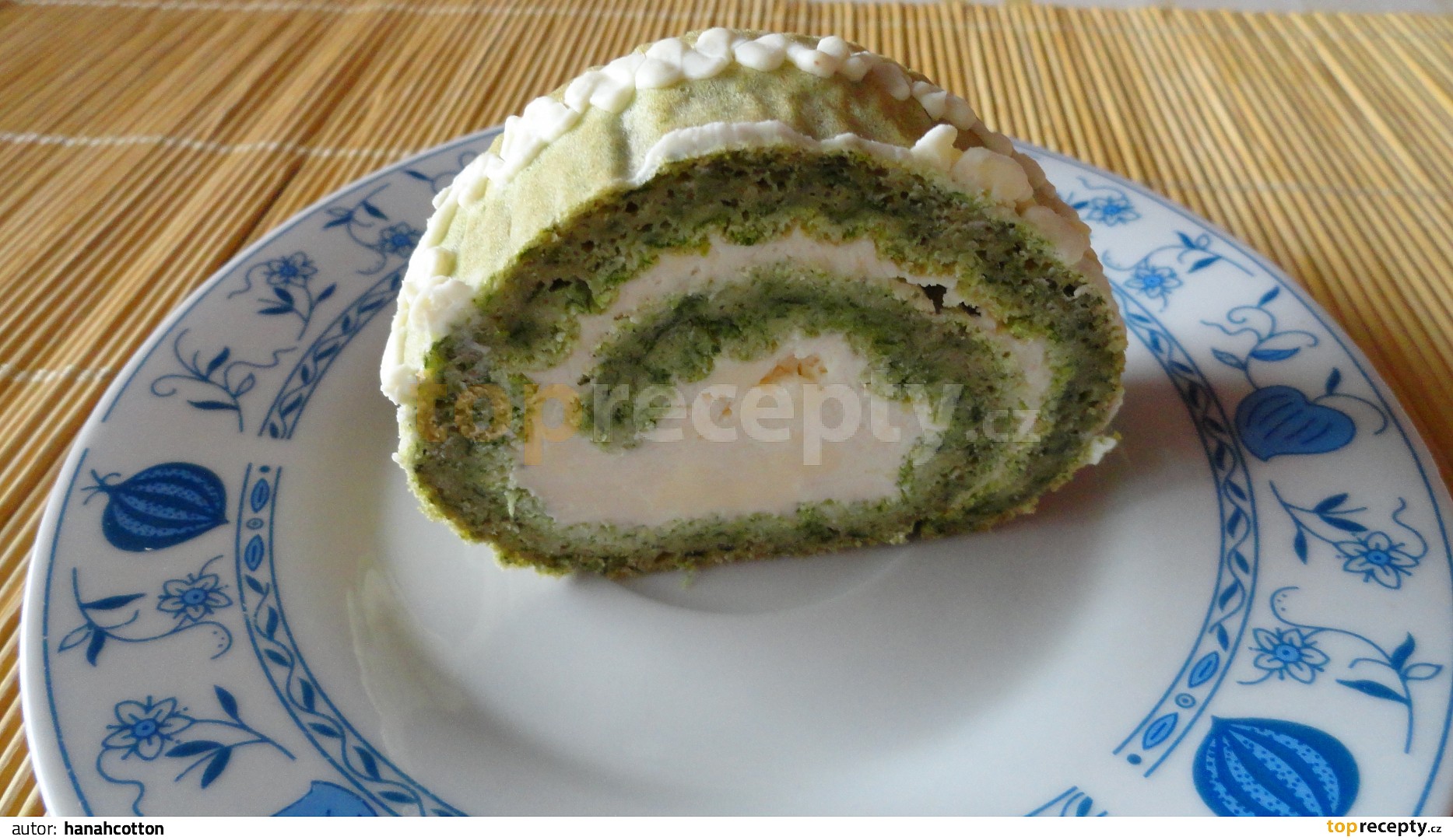 Špenátová roláda recept - TopRecepty.cz