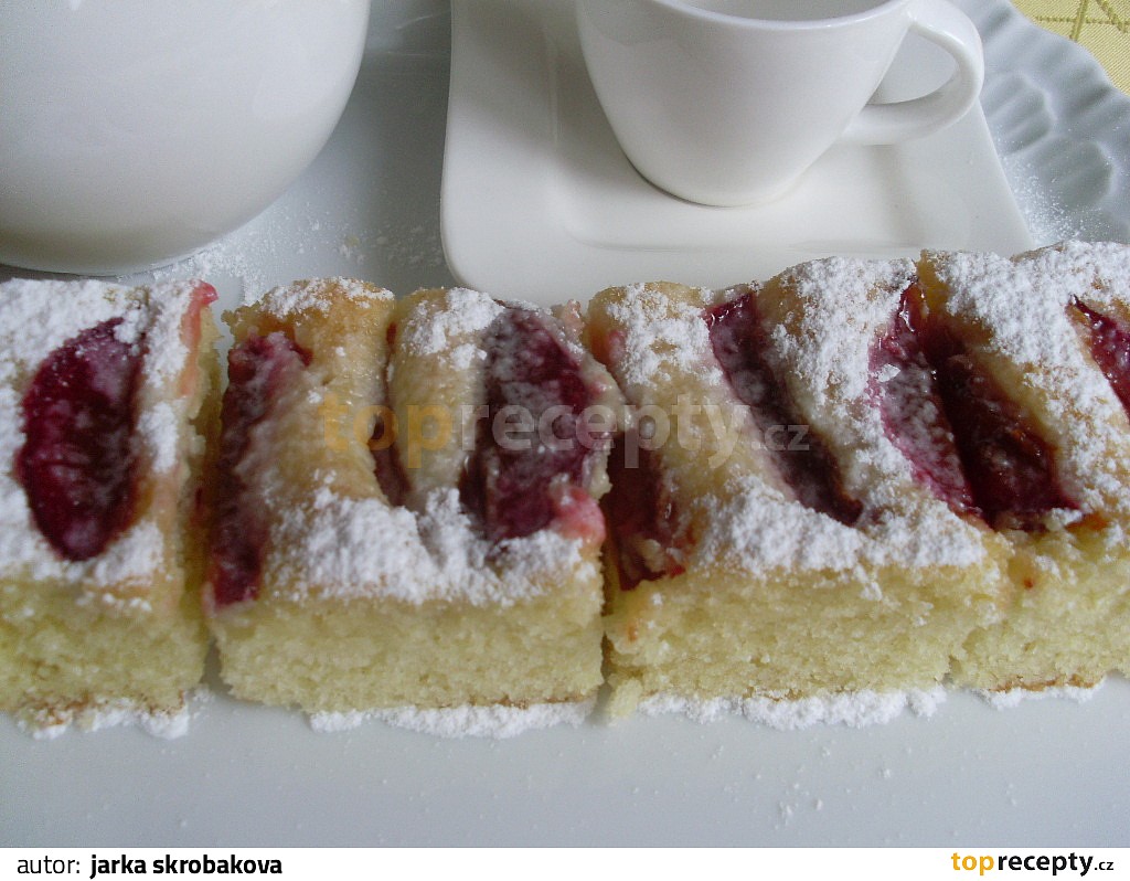 Švestková buchta recept - TopRecepty.cz