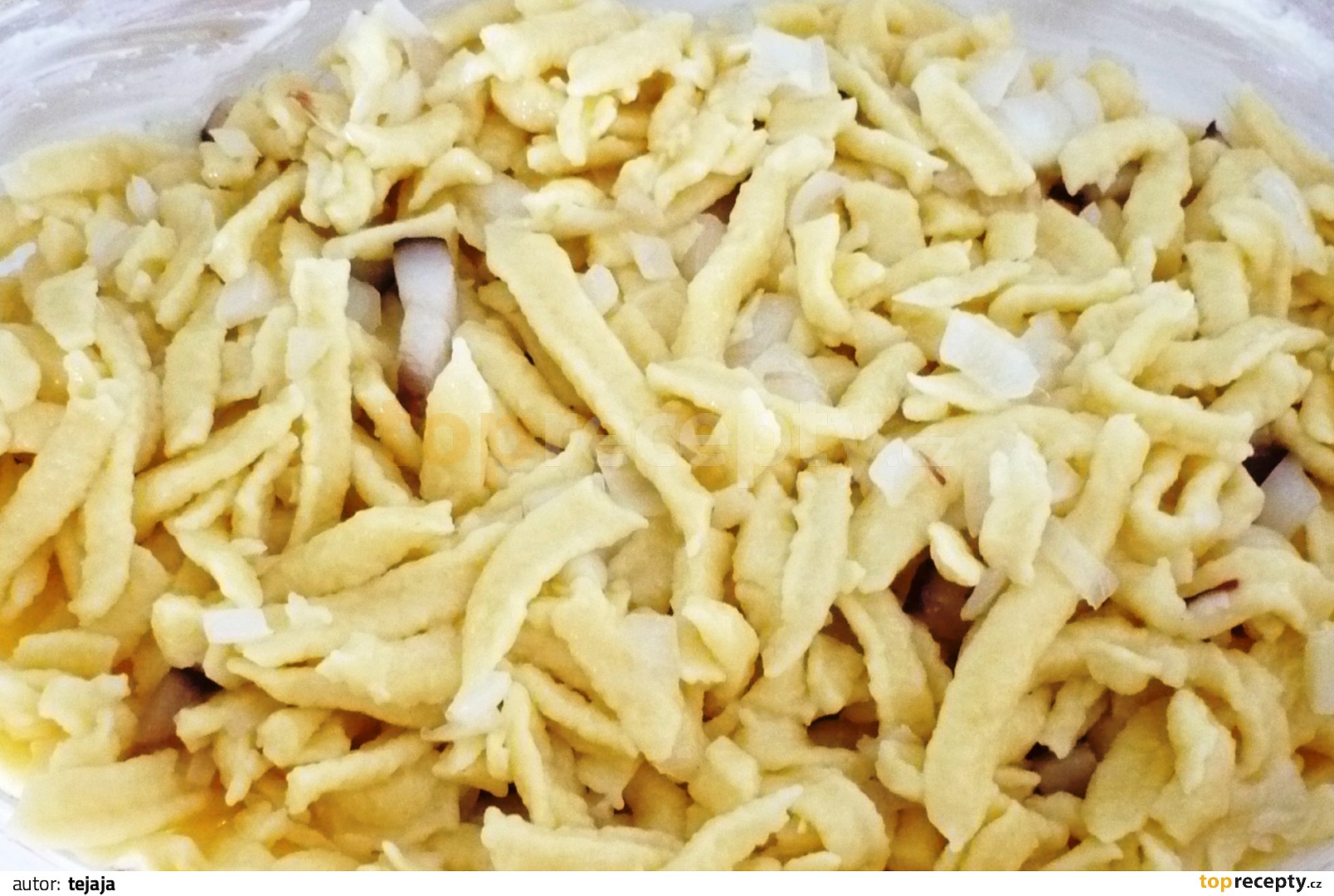 Špecle se slaninou recept - TopRecepty.cz