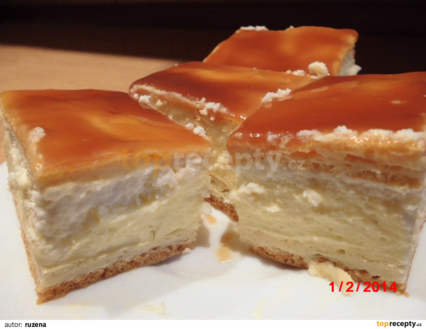 Karamelový větrník na plech - TopRecepty.cz