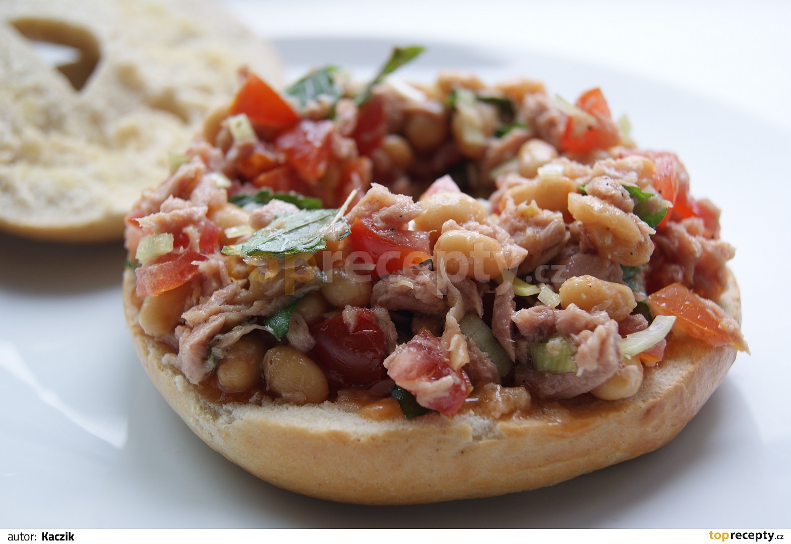 Bagel à la maltská ftira recept - TopRecepty.cz