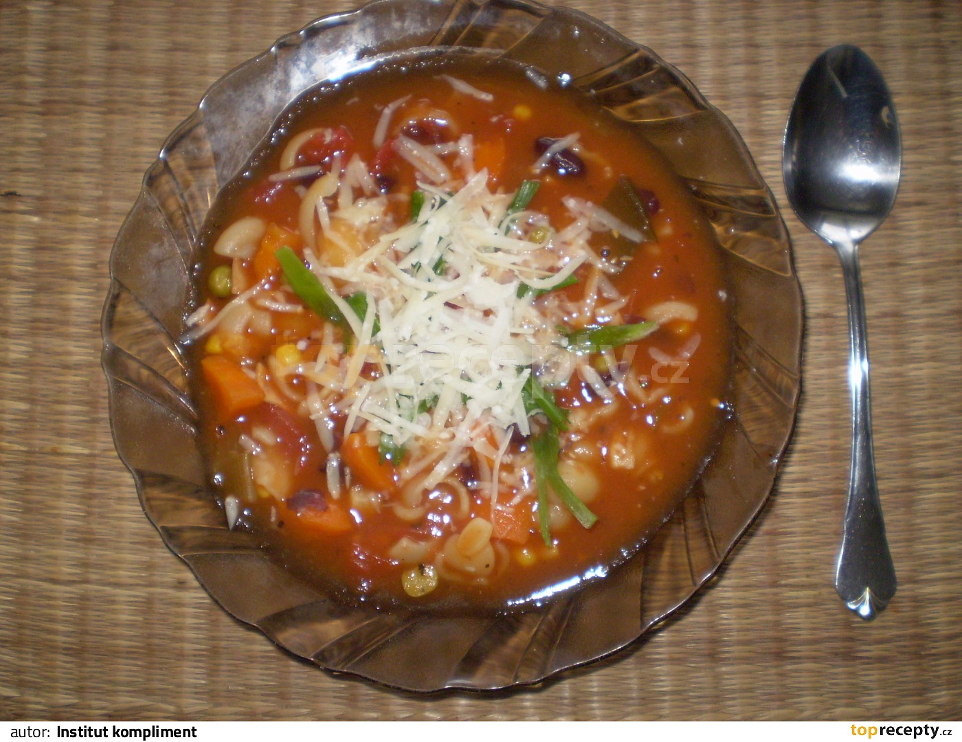 Italská polévka minestrone recept - TopRecepty.cz