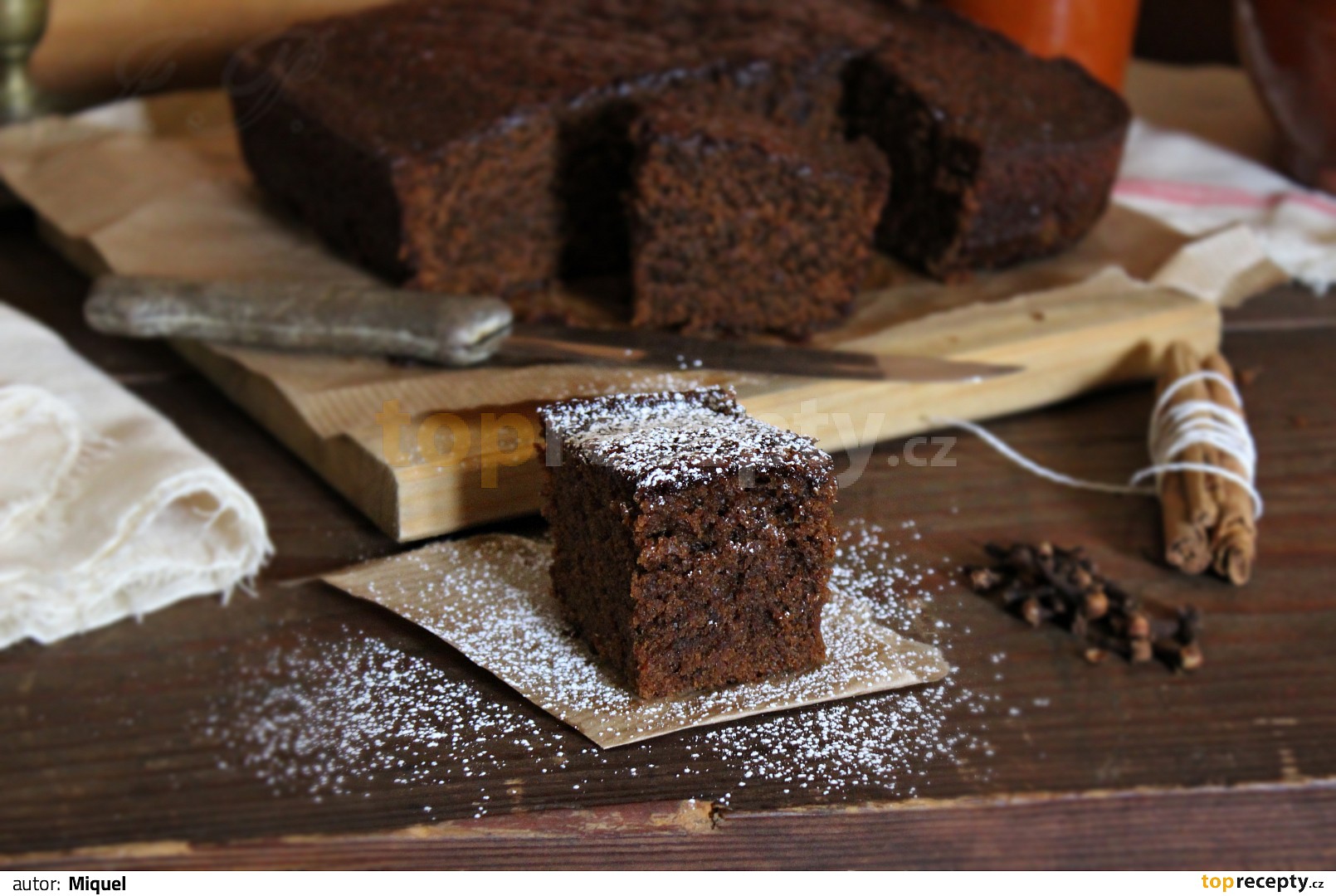 Perník Gingerbread recept - TopRecepty.cz