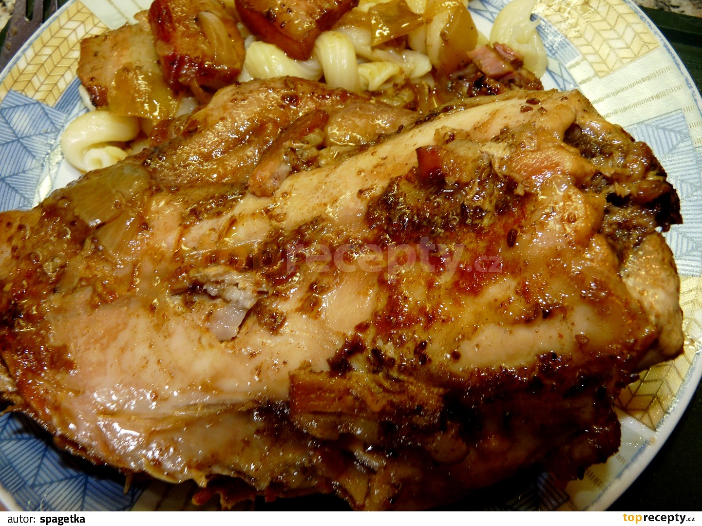 Pečený králík s uzeným recept - TopRecepty.cz