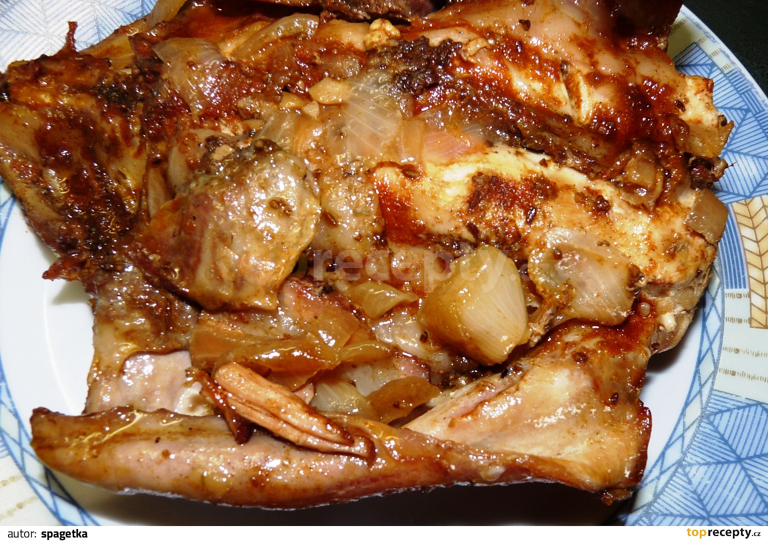 Pečený králík s uzeným recept - TopRecepty.cz