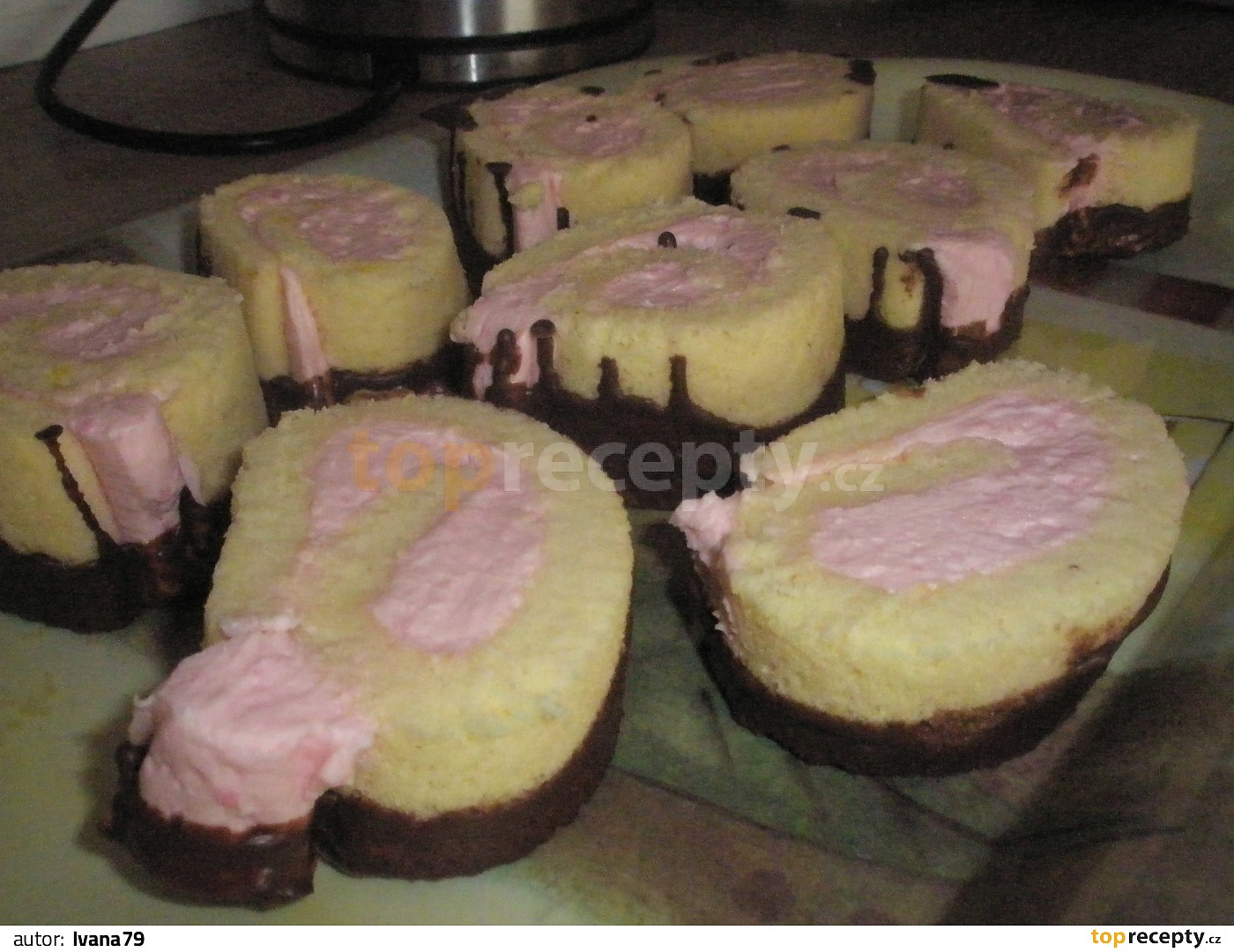 Roládkové zákusky - TopRecepty.cz