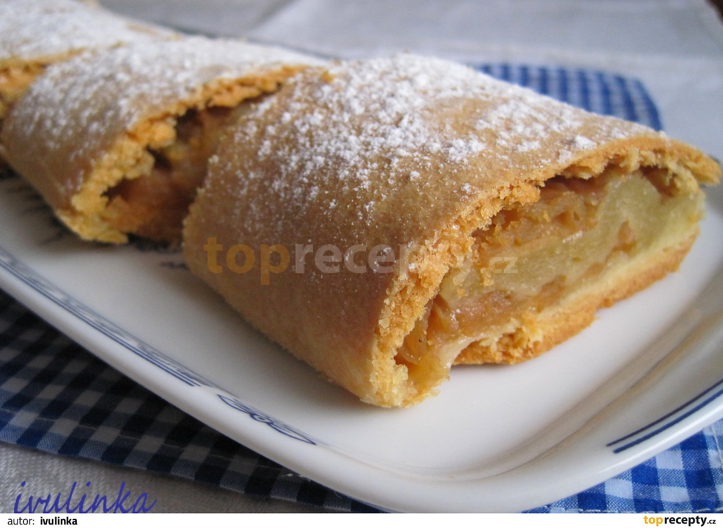 Snadný štrúdl recept - TopRecepty.cz