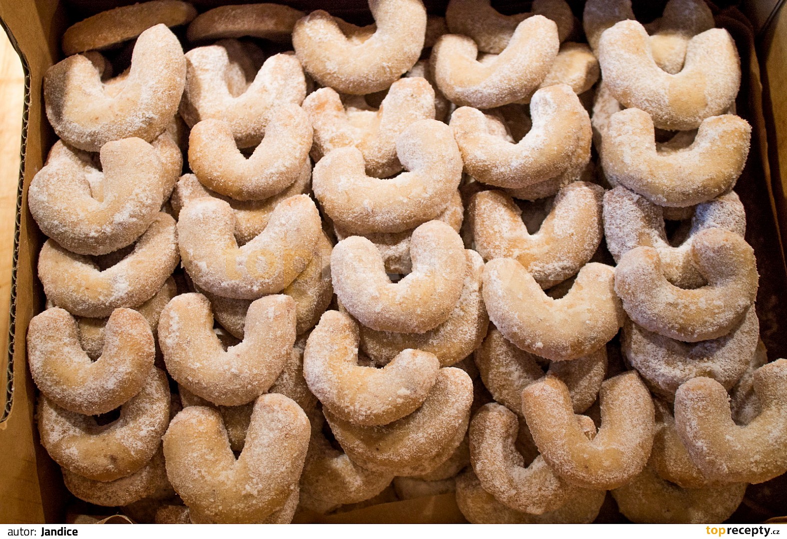 Vanilkové rohlíčky od maminky recept - TopRecepty.cz