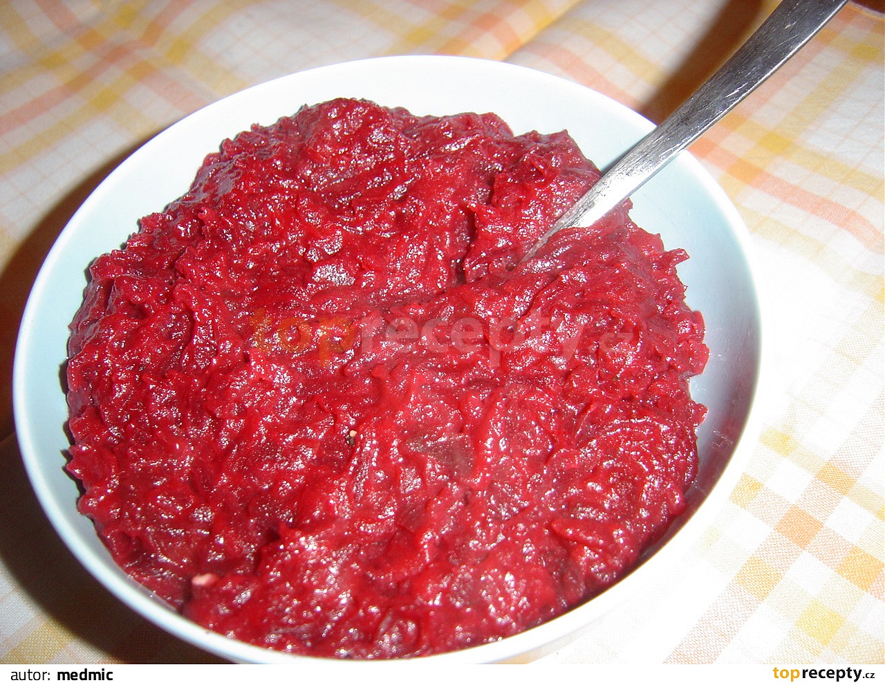 Přílohová červená řepa recept - TopRecepty.cz