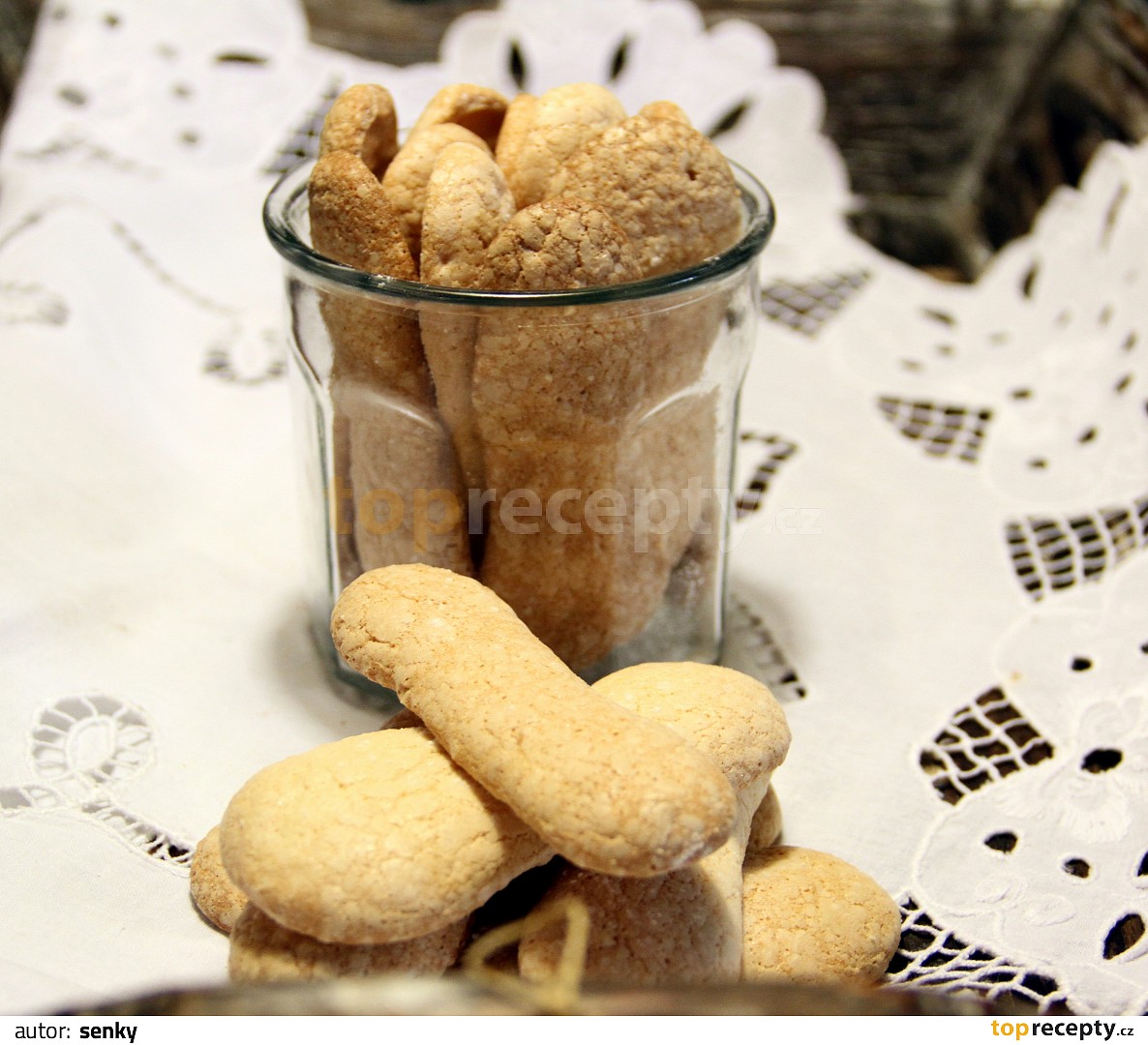 Domácí piškoty recept - TopRecepty.cz