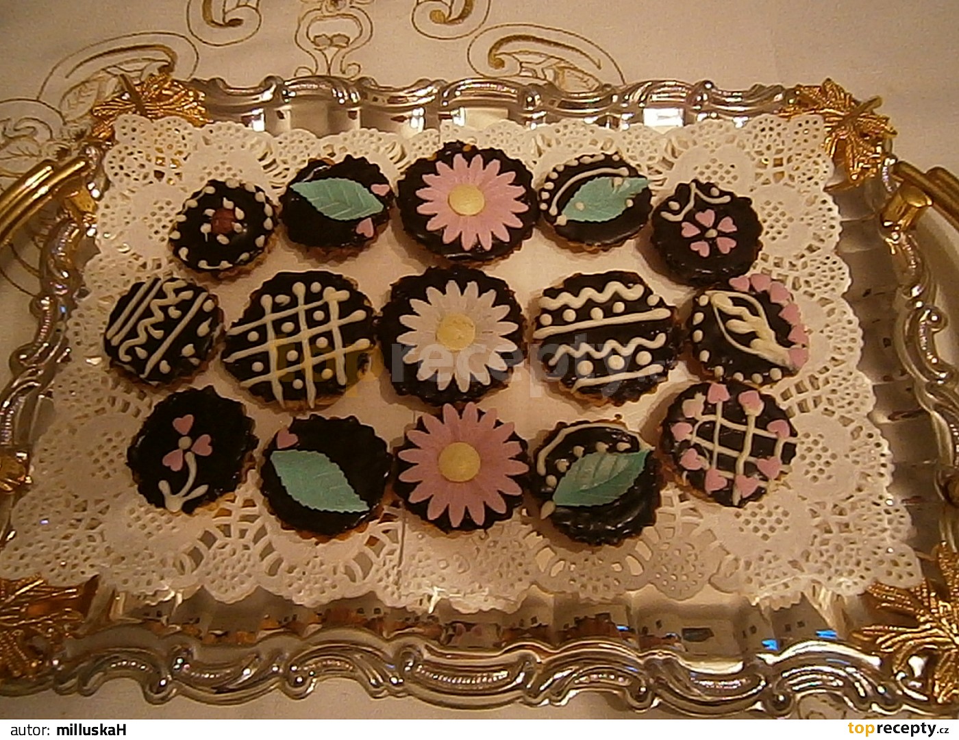 Plněné košíčky recept - TopRecepty.cz