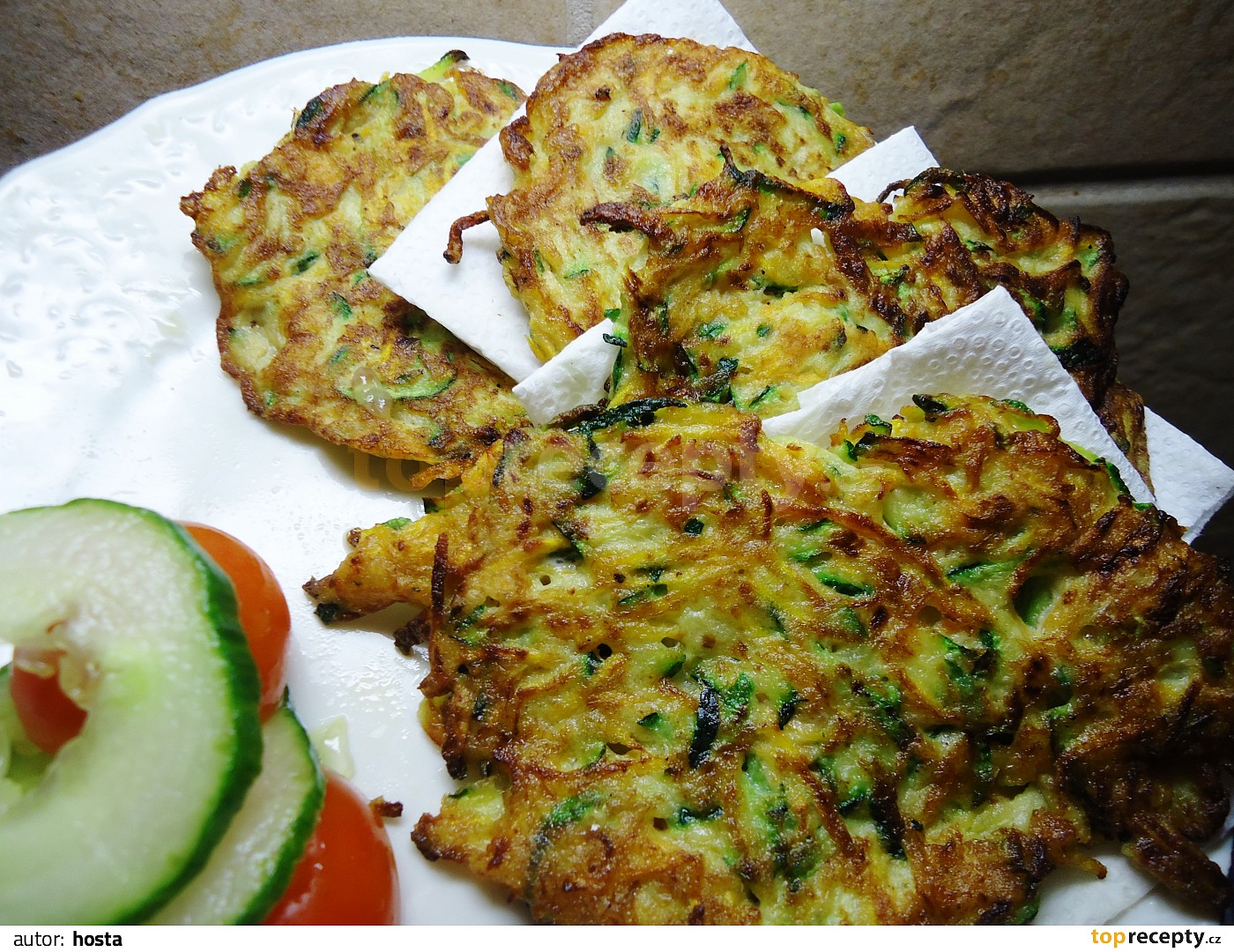 Placičky z cukety a mrkve recept - TopRecepty.cz