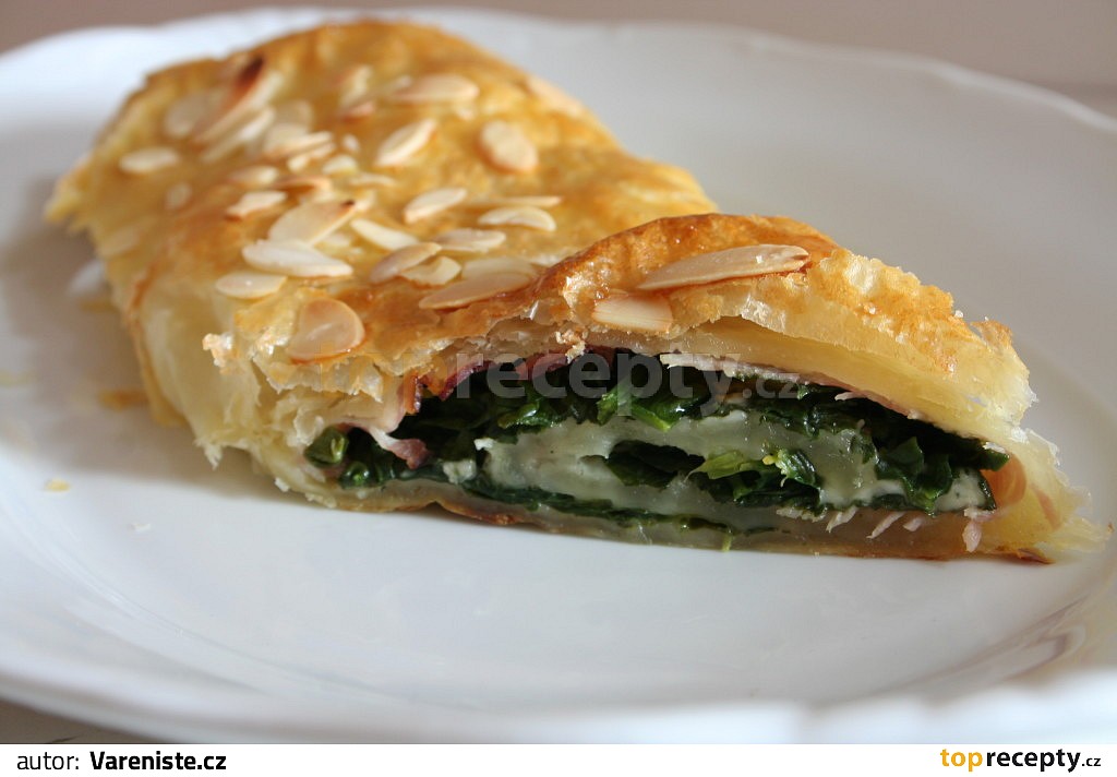 Špenátový závin recept - TopRecepty.cz